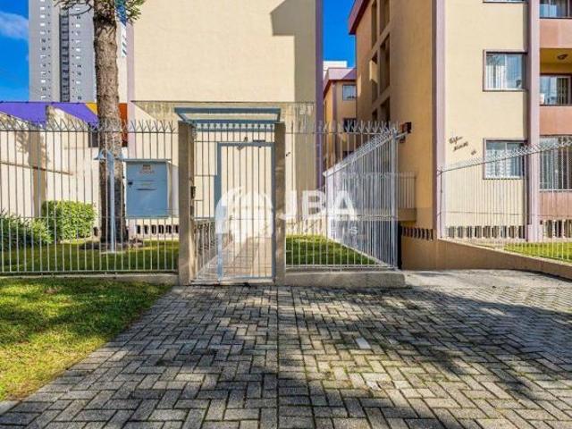 Apartamento à venda no Portão