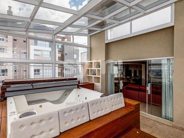 Apartamento à venda no Portão