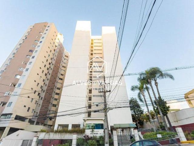 Apartamento à venda no Portão
