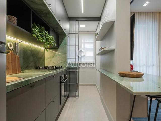 Apartamento à venda no Portão