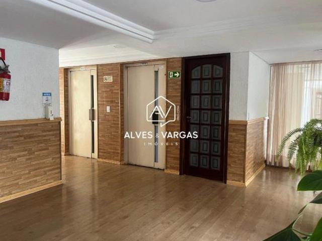 Apartamento à venda no Portão