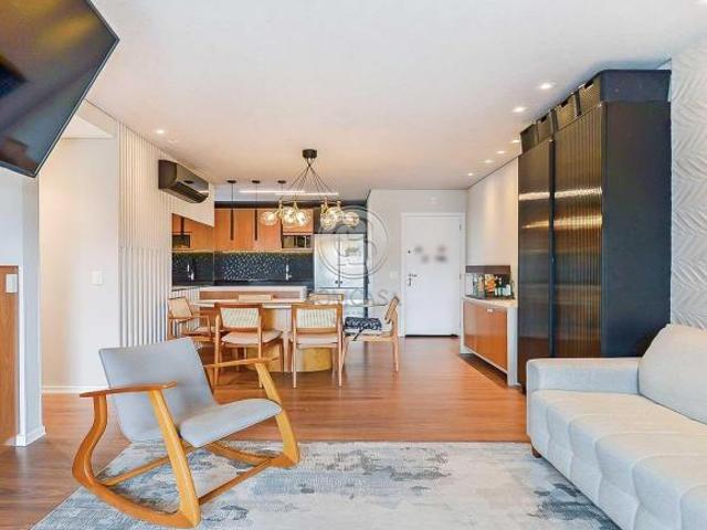 Apartamento à venda no Portão