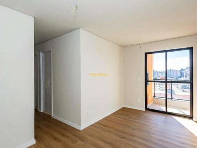 Apartamento à venda no Portão