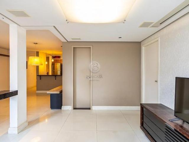 Apartamento excelente face oeste no bairro Portão