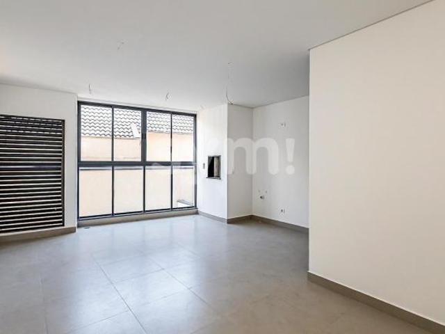 Apartamento à venda no Portão