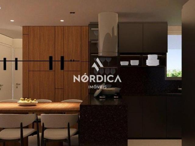 Apartamento à venda no Portão