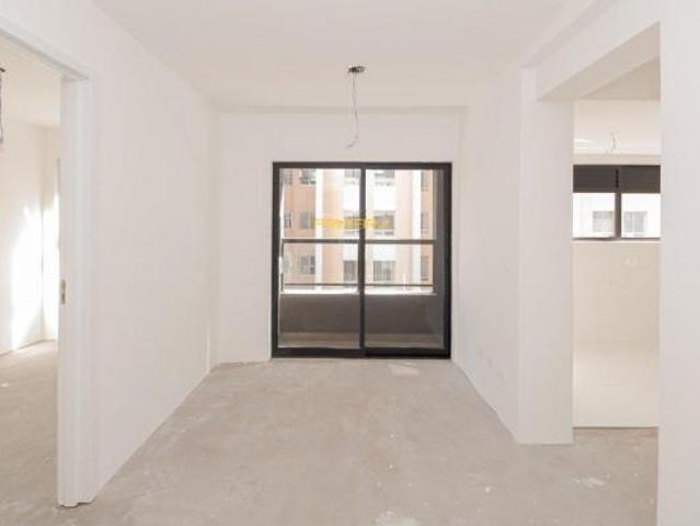 Apartamento à venda no Portão