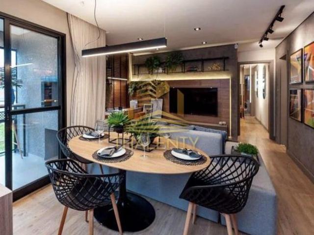 Apartamento à venda no Portão