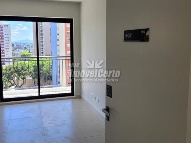 Apartamento à venda no Portão