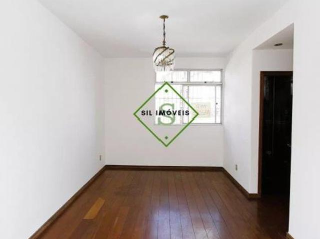 Apartamento à venda no Prado