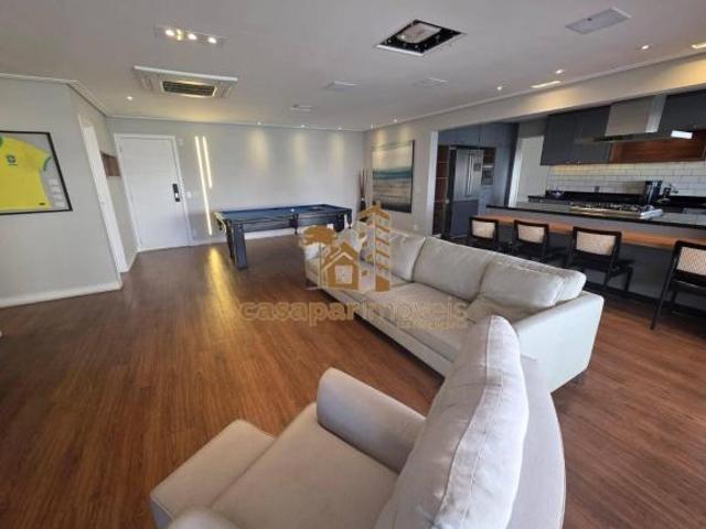 Apartamento à Venda no Premier, 198m² com 4 Dormitórios e Vago