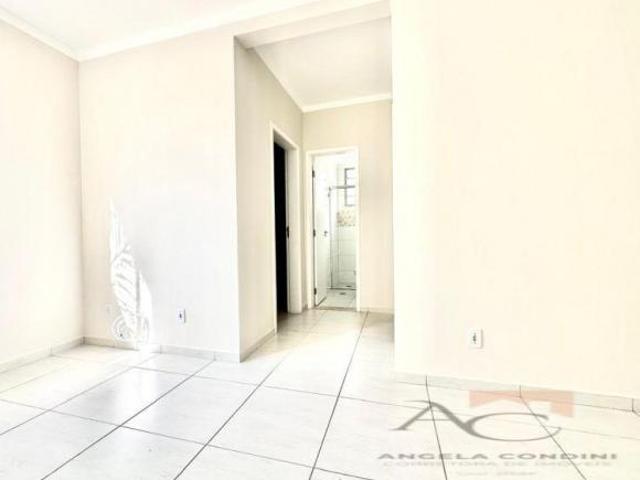 Apartamento à venda no Recanto Quarto Centenário