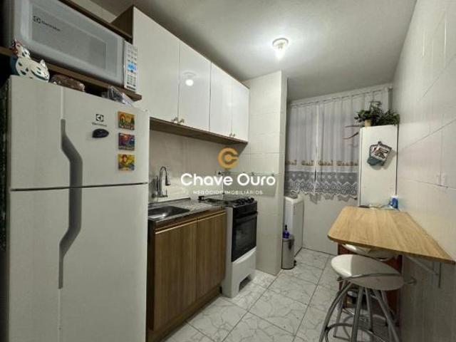 Apartamento à venda no Recanto Tropical