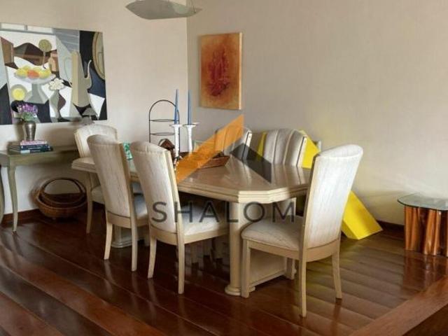 Apartamento à Venda no Real Parque Excelente Localização e Lazer Completo