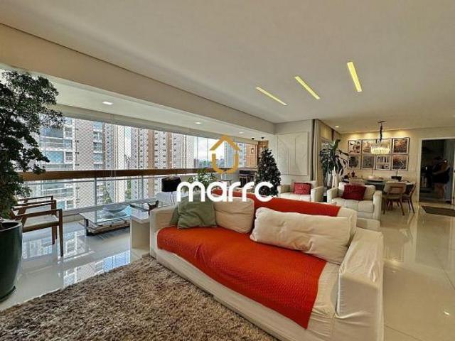 Apartamento à venda no Refúgio da Mata