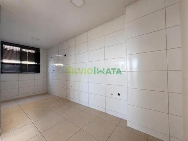Apartamento à venda no Residencial Brisa da Aurora Jardim Alvorada Maringá