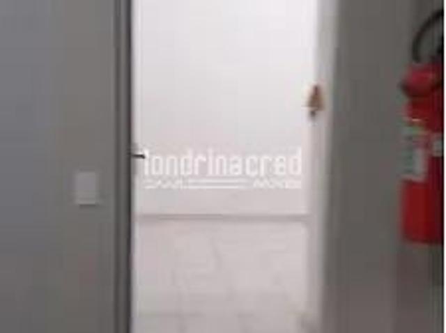 Apartamento à Venda em Residencial Carmel Bezzina, Londrina PR