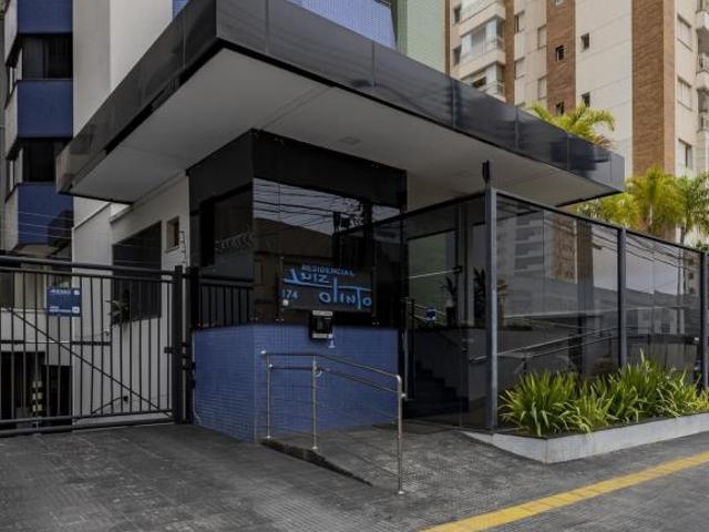 Apartamento à venda no Residencial Luiz Olinto com 4 suítes, 192 m² e 3 vagas