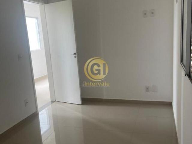 Apartamento à Venda no Residencial Paraíso ? 2 Quartos, 1 Vaga e Ótima Localização