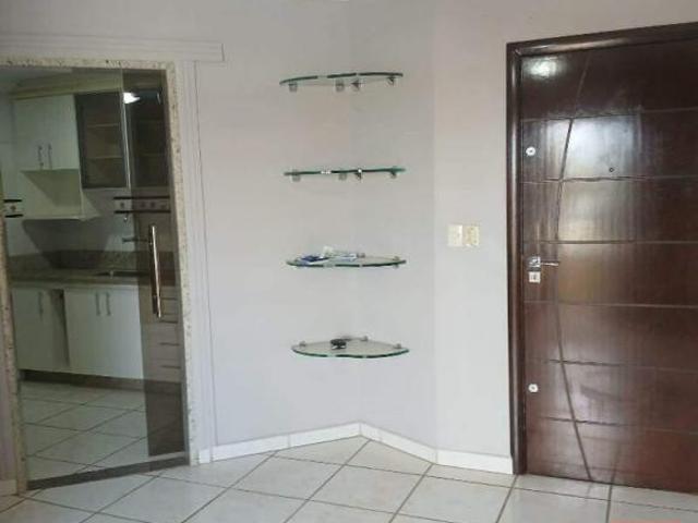 Apartamento à venda no Residencial Paraíso em Americana com 2 quartos 1 suíte e 2 vagas de garagem