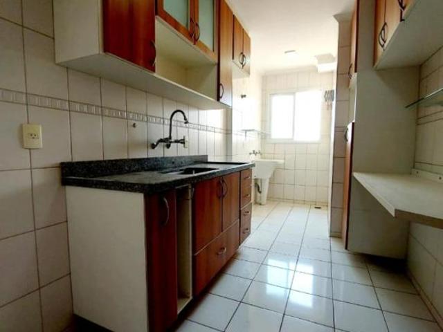 Apartamento à Venda no Residencial Portal das Flores Jardim Nova Indaiá em Indaiatuba SP