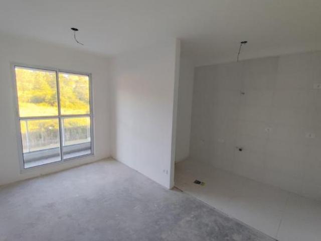 Apartamento à Venda no Residencial San Donato, Itaqui, Campo Largo/PR