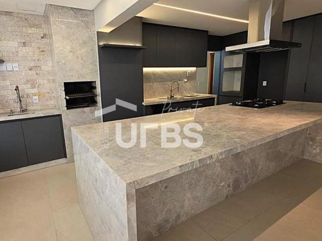 Apartamento à Venda no Residencial Serra Dourada | 147 m² | 3 Suítes Plenas | Andar Alto | Nascente