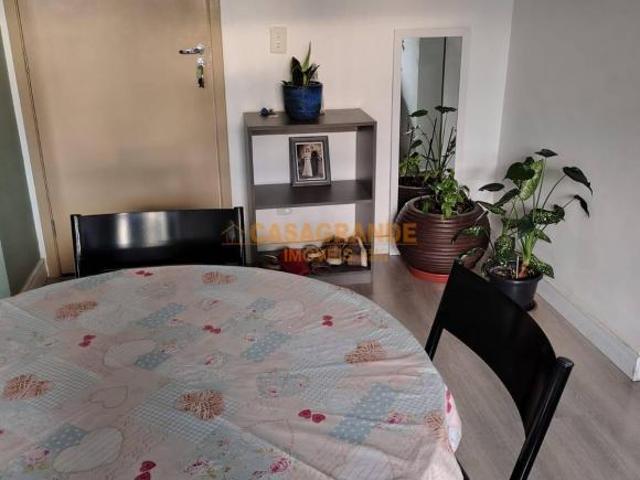Apartamento à Venda no Residencial Spazio Campos de Violetas Jd América