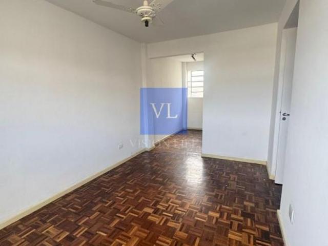Apartamento à Venda no Residencial Vênus Bacacheri: 3 Quartos, 2 Banheiros, 1 Vaga de Garagem Im