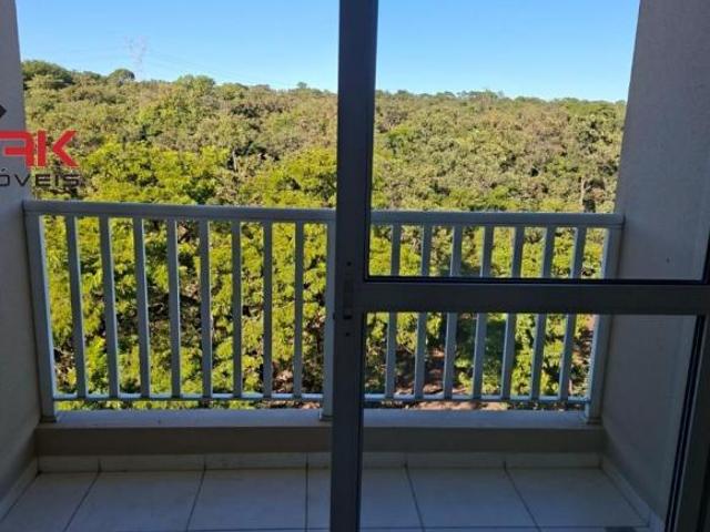 Apartamento a Venda no Residencial Vitória, último andar com vista para a Mata!