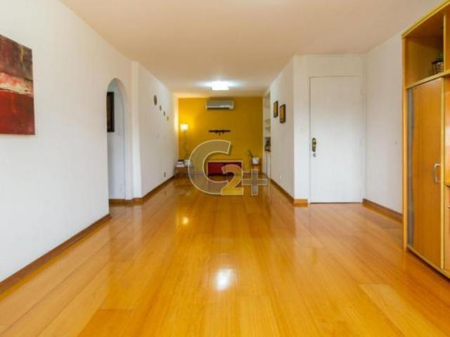 Apartamento à venda no Sumaré, 3 quartos, 1 suíte, 1 vaga de garagem