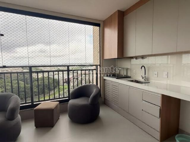 Apartamento à venda no Swiss Park em Campinas