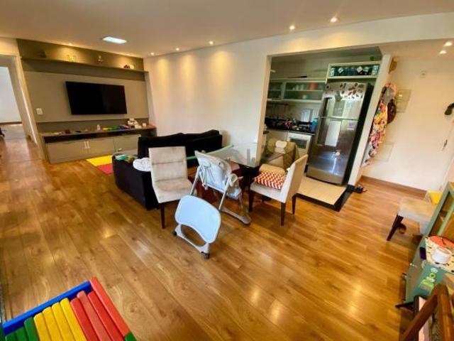 Apartamento á venda no São Francisco, 117 metros, 2 suites, 2 vagas FL34