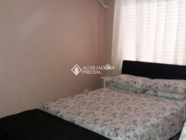 Apartamento à venda no São João, 1 quarto, 50 m², vaga dupla e coberta