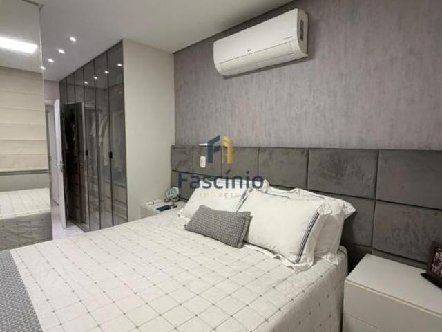 Apartamento à venda no Santa Teresinha