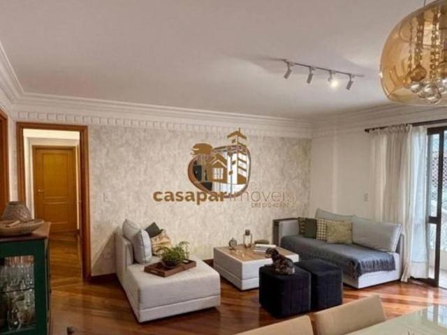 Apartamento à Venda no Santo Antônio, 132m² com 4 Dormitórios e 2 Vagas
