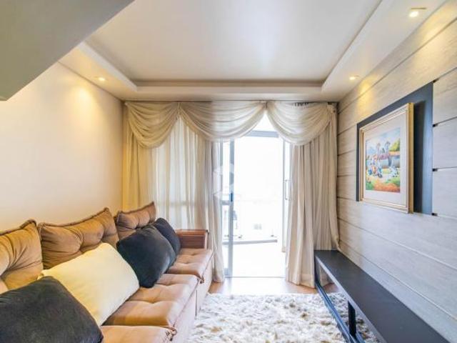 Apartamento à venda em Batel