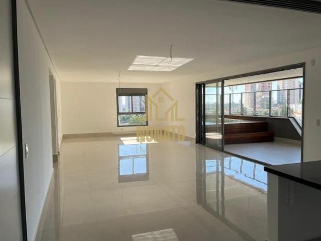 Apartamento à venda no Setor Marista