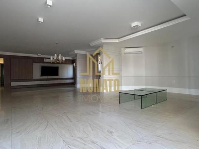 Apartamento à venda no Setor Oeste