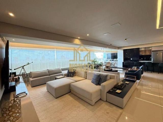 Apartamento à venda no Setor Oeste
