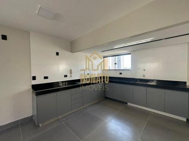 Apartamento à venda no Setor Oeste