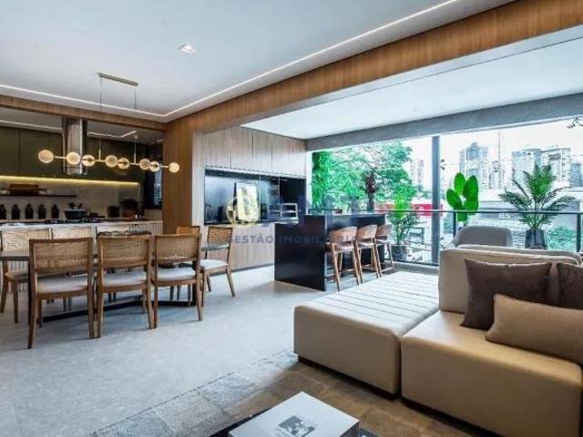 Apartamento a Venda no Setor Bueno Casa Brasileira