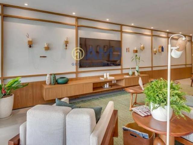 Apartamento à venda no Setor Bueno Gyro Vaca Brava Design