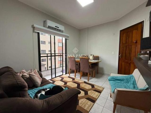 Apartamento à venda no Tupi em Praia Grande SP | 1 dormitório, 200m da praia e lazer completo
