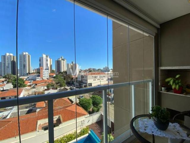 Apartamento à venda no Taquaral