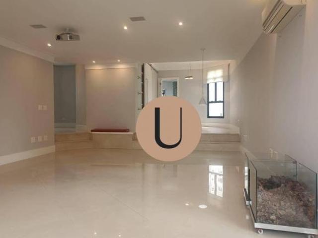 Apartamento à venda no Tatuapé – 3 suítes, 4 vagas, 1 por andar