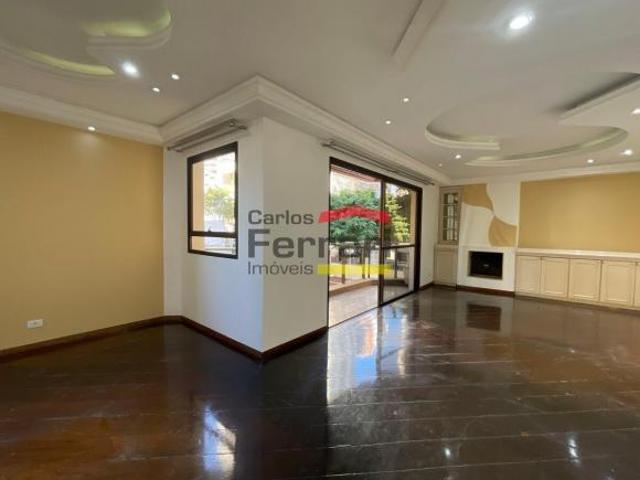 Apartamento à venda no Tatuapé, 191 m² privativos, 4 dormitórios 2 suítes, 3 vagas e depósito