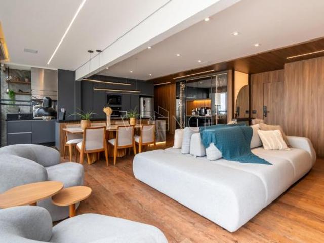 Apartamento à venda no Tatuapé com 106 m², 1 Suíte, 2 Vagas e Varanda gourmet