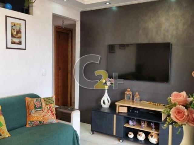 Apartamento à venda no Tatuapé com 3 quartos e 1 suíte e 1 vaga