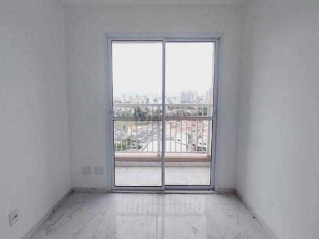 Apartamento à Venda no Tatuapé. Andar alto. Vista Livre. 2 Dormitórios e 1 vaga de garagem. São Paul